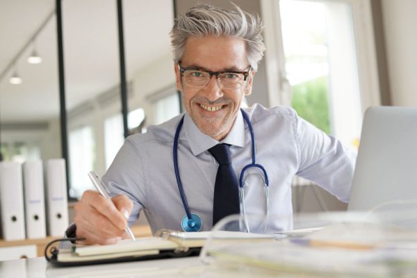 ¿Cómo ser el mejor perito médico? ¡Te lo contamos!